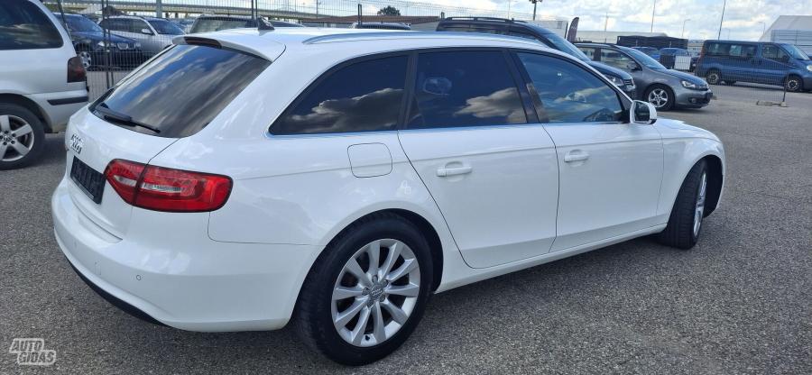 Balts Audi A4 2012 Marijampole, ar dzinēja tilpumu 2.00 L un nobraukumu 250 tūkst. km par 6250 €, foto 4 vietnē AUTOMOTO.COM.LV