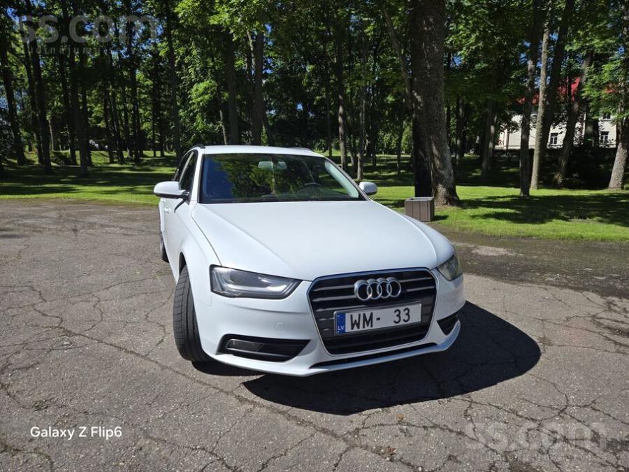 Balts Audi A4 2012 Balvi, ar dzinēja tilpumu 2.00 L un nobraukumu 262 tūkst. km par 7290 €, foto 3 vietnē AUTOMOTO.COM.LV