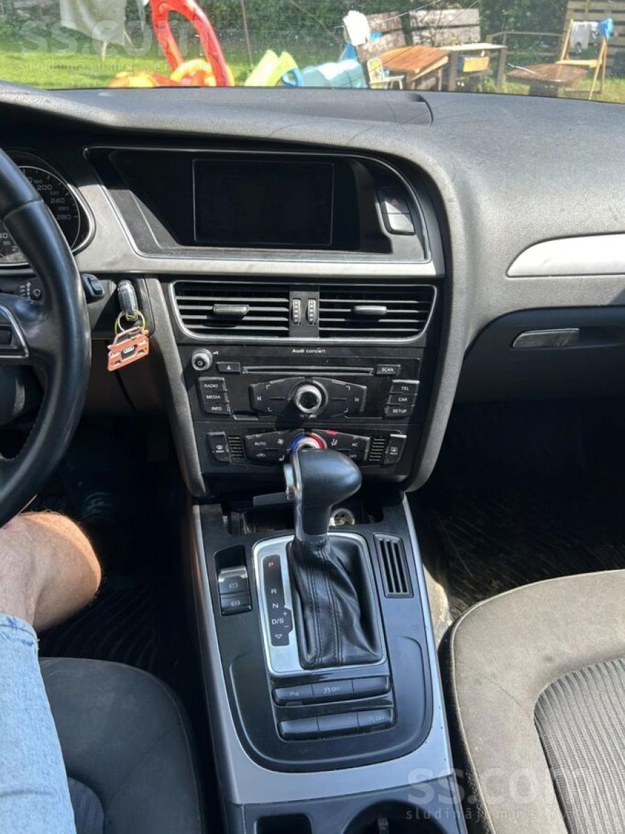 Balts Audi A4 2012 Ogre, ar dzinēja tilpumu 1.80 L un nobraukumu 256 tūkst. km par 3000 €, foto 5 vietnē AUTOMOTO.COM.LV
