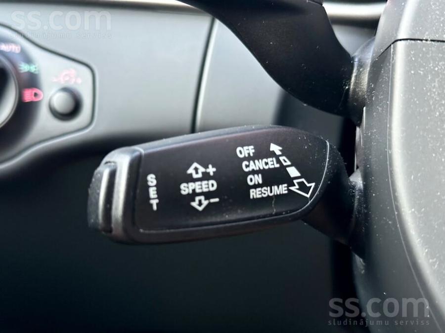 White Audi A4 2012 in Jelgava, with an engine capacity of 2.00 L and mileage of 269 thousand km for 8350 €, photo 21 on AUTOMOTO.COM.LV