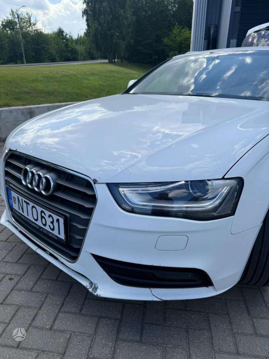 Balts Audi A4 2012 Viļņa, ar dzinēja tilpumu 1.97 L un nobraukumu 338 tūkst. km par 5650 €, foto 9 vietnē AUTOMOTO.COM.LV