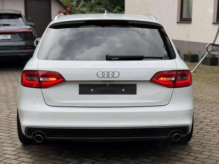 White Audi A4 2012 in Riga, with an engine capacity of 2.97 L and mileage of 293 thousand km for 8500 €, photo 6 on AUTOMOTO.COM.LV