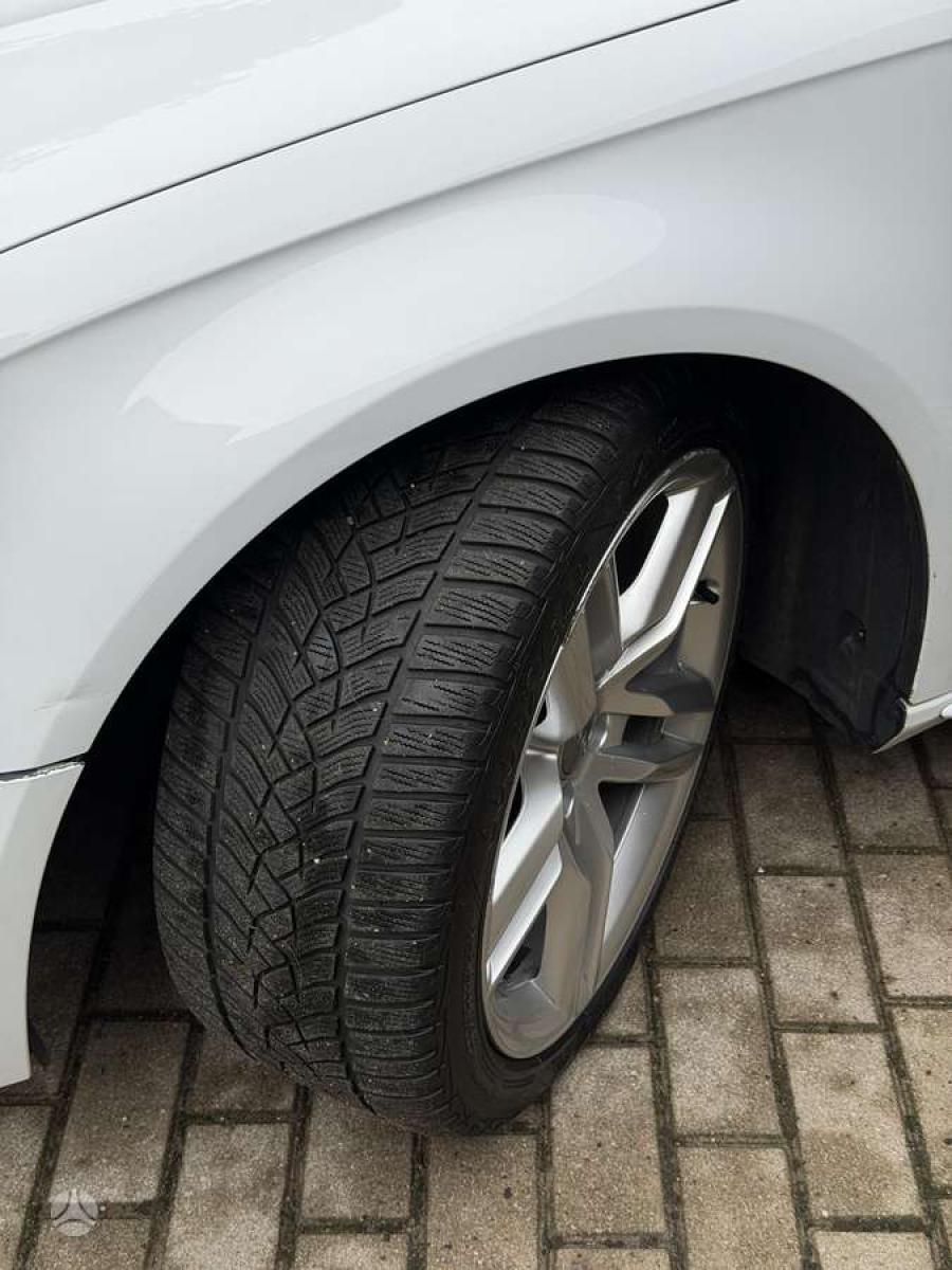 White Audi A4 2012 in Riga, with an engine capacity of 2.97 L and mileage of 293 thousand km for 8500 €, photo 23 on AUTOMOTO.COM.LV