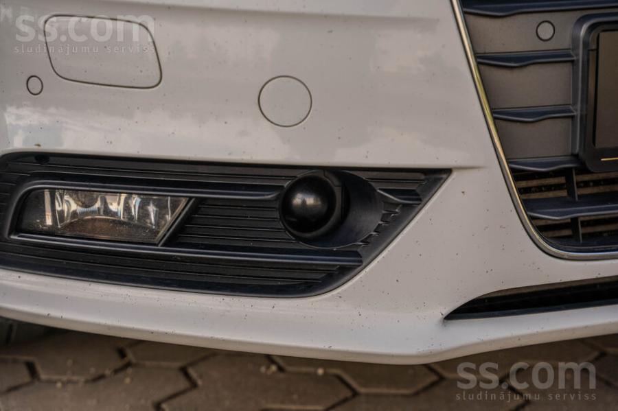 Balts Audi A4 2012 Rīga, ar dzinēja tilpumu 3.00 L un nobraukumu 249 tūkst. km par 9990 €, foto 12 vietnē AUTOMOTO.COM.LV