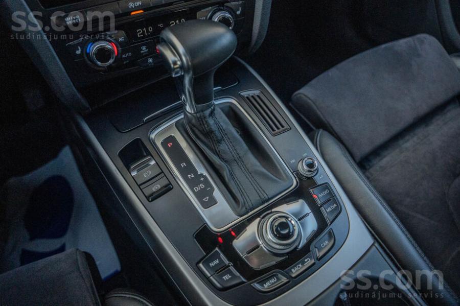 Balts Audi A4 2012 Rīga, ar dzinēja tilpumu 3.00 L un nobraukumu 249 tūkst. km par 9990 €, foto 26 vietnē AUTOMOTO.COM.LV