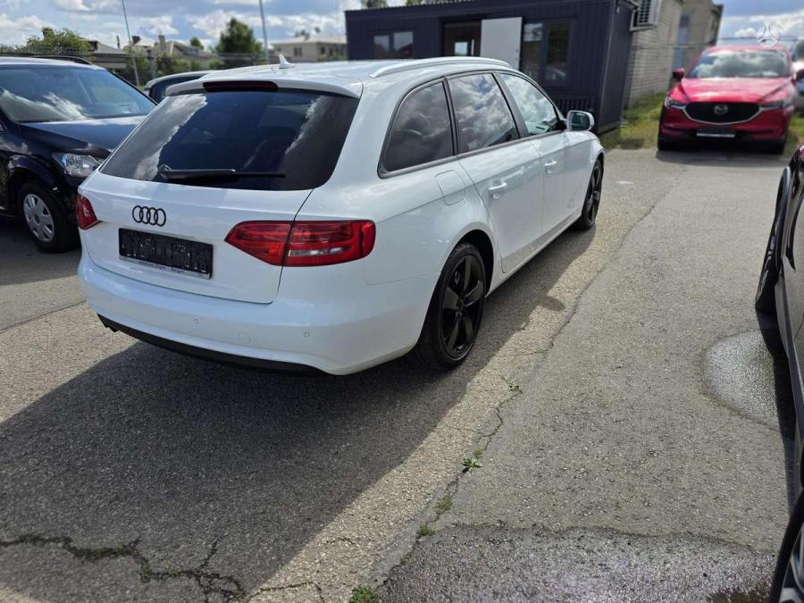 White Audi A4 2012 in Siauliai, with an engine capacity of 1.97 L and mileage of 229 thousand km for 6700 €, photo 7 on AUTOMOTO.COM.LV