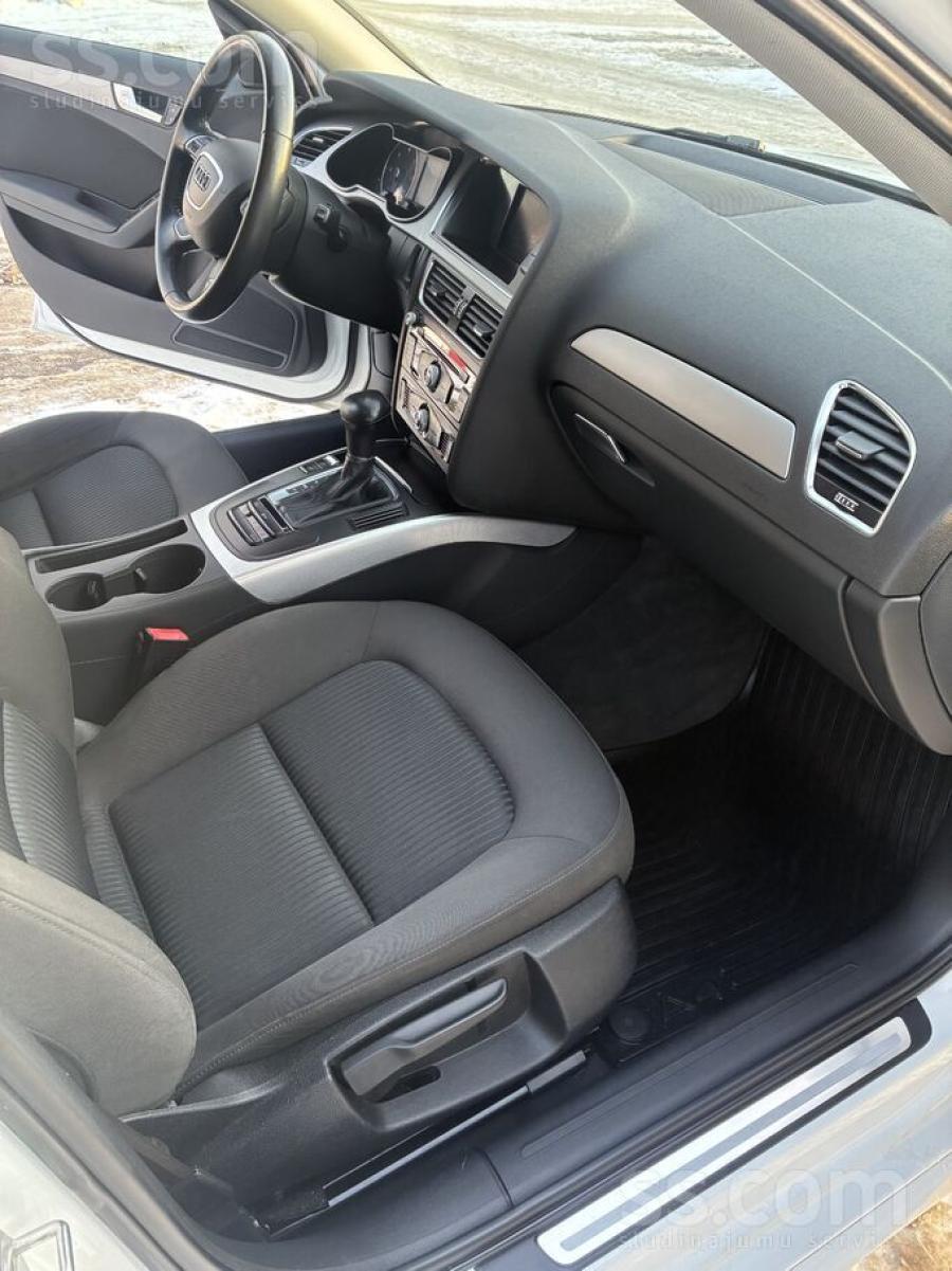 Balts Audi A4 2012 Rīga, ar dzinēja tilpumu 2.00 L un nobraukumu 251 tūkst. km par 7300 €, foto 15 vietnē AUTOMOTO.COM.LV
