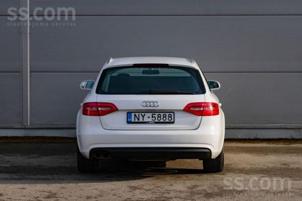 Balts Audi A4 2013 Rīga, ar dzinēja tilpumu 2.00 L un nobraukumu 0 tūkst. km par 1600 €, foto 6 vietnē AUTOMOTO.COM.LV