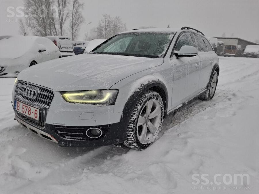 Balts Audi A4 2013 Talsi, ar dzinēja tilpumu 2.00 L un nobraukumu 246 tūkst. km par 9800 €, foto 1 vietnē AUTOMOTO.COM.LV