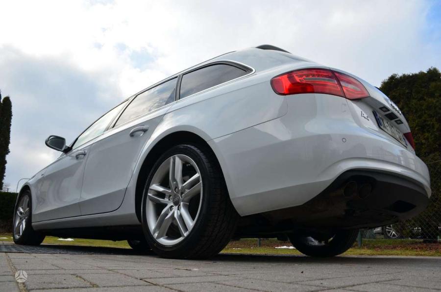 White Audi A4 2013 in Kaunas, with an engine capacity of 2.00 L and mileage of 269 thousand km for 7650 €, photo 30 on AUTOMOTO.COM.LV