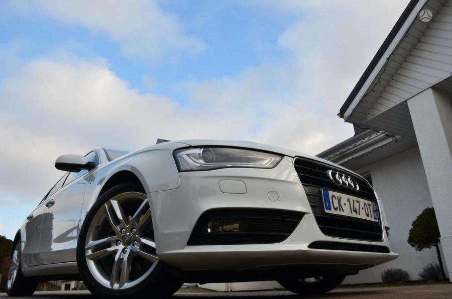 White Audi A4 2013 in Kaunas, with an engine capacity of 2.00 L and mileage of 269 thousand km for 7650 €, photo 32 on AUTOMOTO.COM.LV