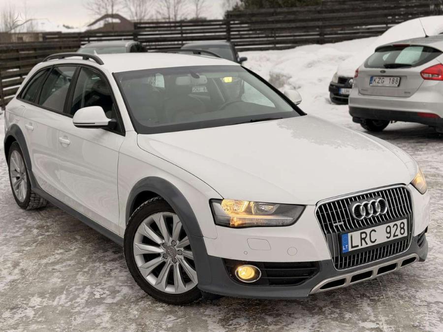 White Audi A4 2013 in Palanga, with an engine capacity of 1.97 L and mileage of 180 thousand km for 6800 €, photo 3 on AUTOMOTO.COM.LV