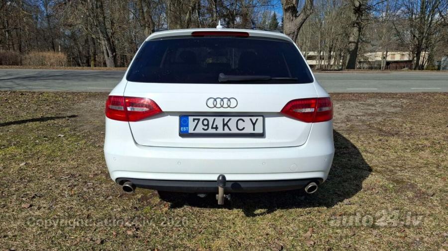 Balts Audi A4 2013 Tallina, ar dzinēja tilpumu 3.00 L un nobraukumu 314 tūkst. km par 12000 €, foto 6 vietnē AUTOMOTO.COM.LV