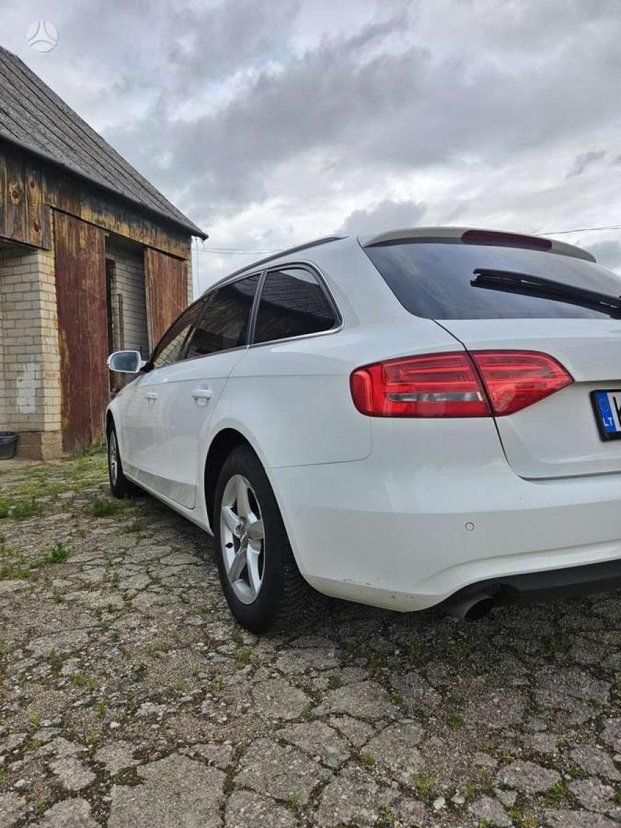 White Audi A4 2013 in Kaunas, with an engine capacity of 1.80 L and mileage of 290 thousand km for 5500 €, photo 6 on AUTOMOTO.COM.LV