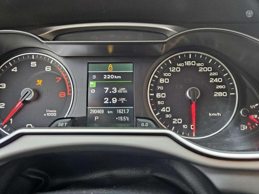 White Audi A4 2013 in Kaunas, with an engine capacity of 1.80 L and mileage of 290 thousand km for 5500 €, photo 8 on AUTOMOTO.COM.LV