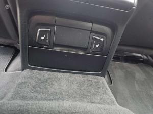 White Audi A4 2013 in Kaunas, with an engine capacity of 1.80 L and mileage of 290 thousand km for 5500 €, photo 11 on AUTOMOTO.COM.LV