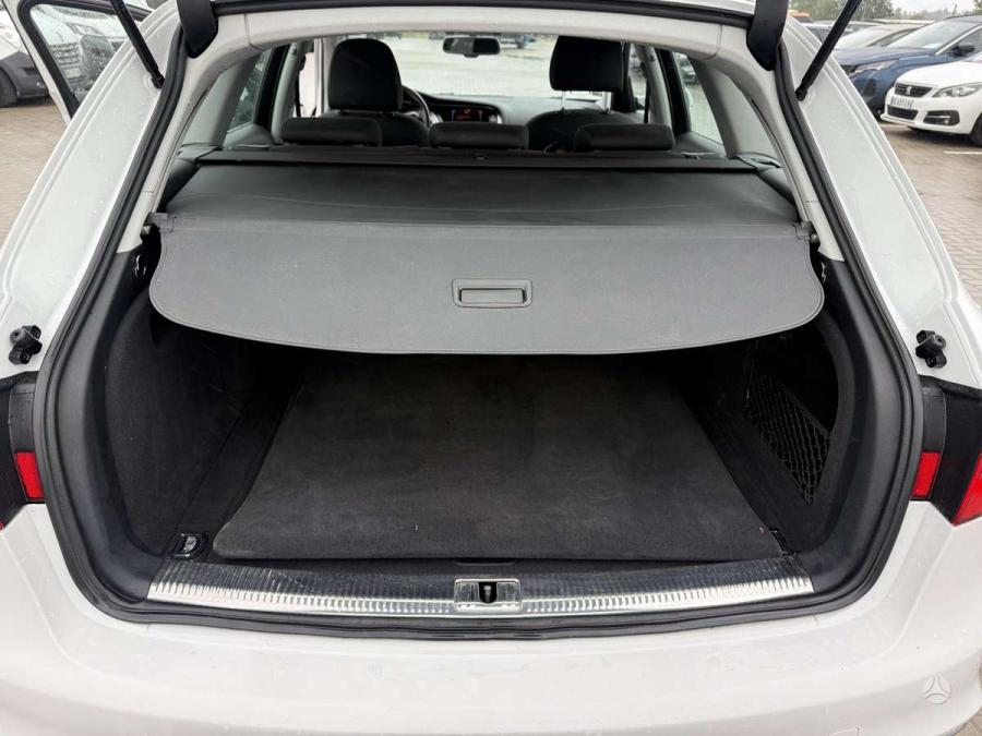 White Audi A4 2013 in Taurage, with an engine capacity of 1.97 L and mileage of 290 thousand km for 6950 €, photo 17 on AUTOMOTO.COM.LV