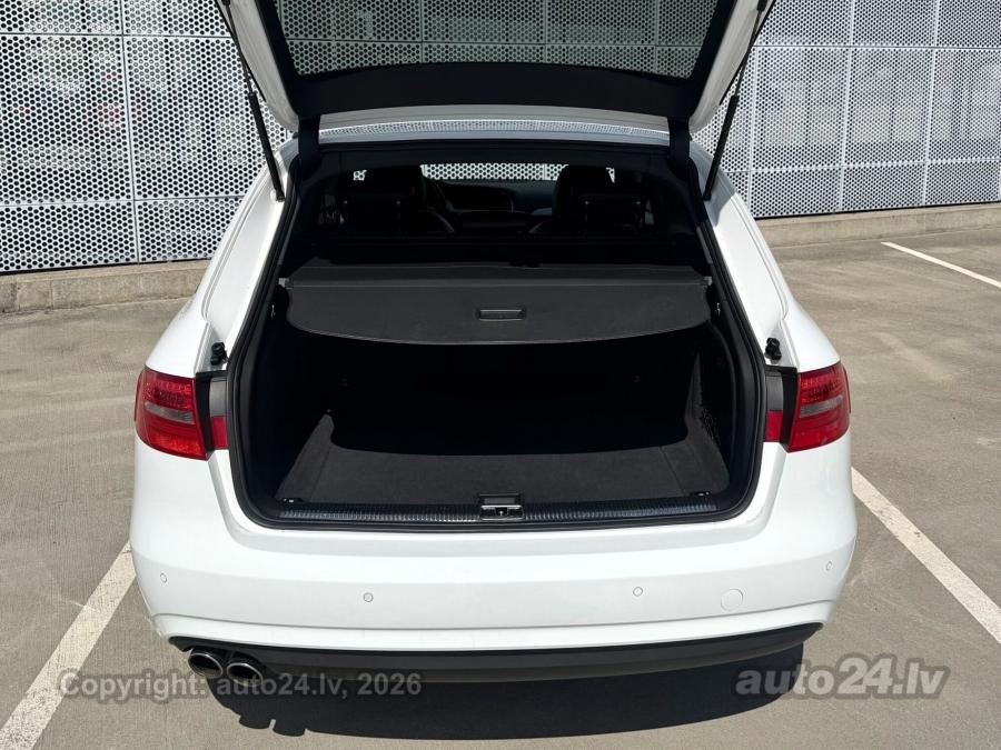 Balts Audi A4 2013 Tallina, ar dzinēja tilpumu 2.00 L un nobraukumu 299 tūkst. km par 7999 €, foto 7 vietnē AUTOMOTO.COM.LV