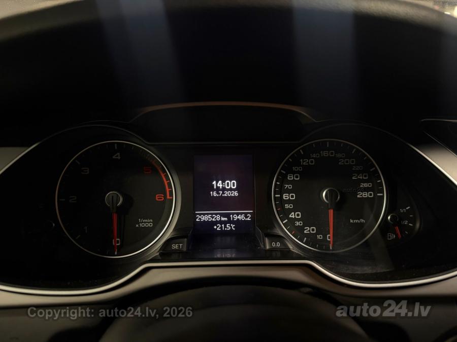 Balts Audi A4 2013 Tallina, ar dzinēja tilpumu 2.00 L un nobraukumu 299 tūkst. km par 7999 €, foto 11 vietnē AUTOMOTO.COM.LV