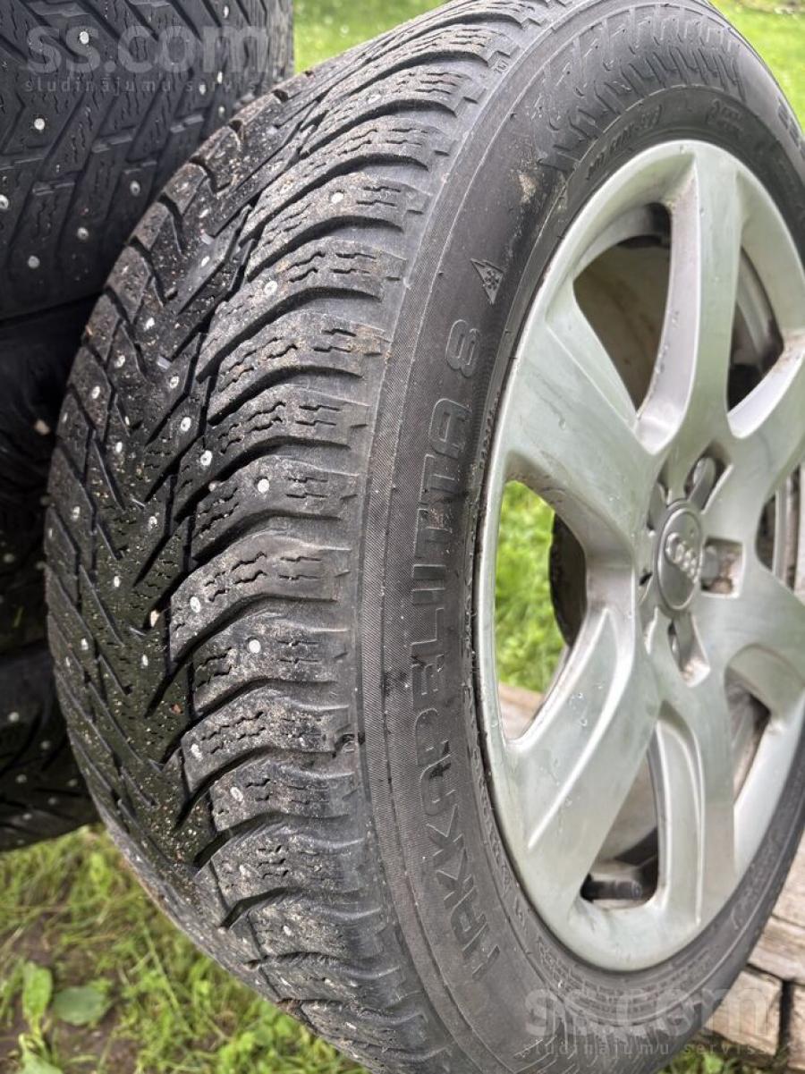 White Audi A4 2013 in Riga, with an engine capacity of 2.00 L and mileage of 354 thousand km for 7000 €, photo 17 on AUTOMOTO.COM.LV