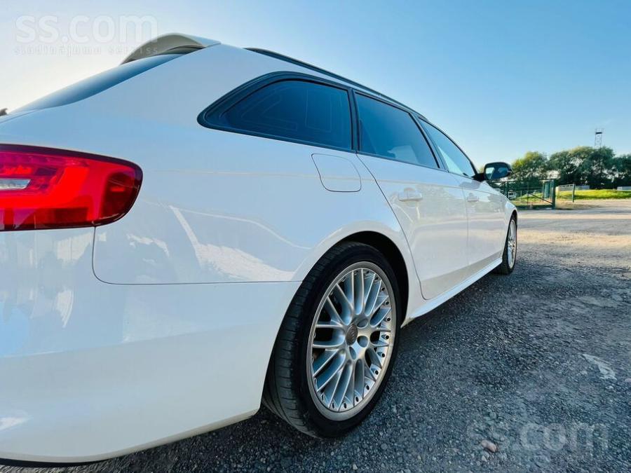 Balts Audi A4 2013 Jelgava, ar dzinēja tilpumu 2.00 L un nobraukumu 398 tūkst. km par 5500 €, foto 3 vietnē AUTOMOTO.COM.LV
