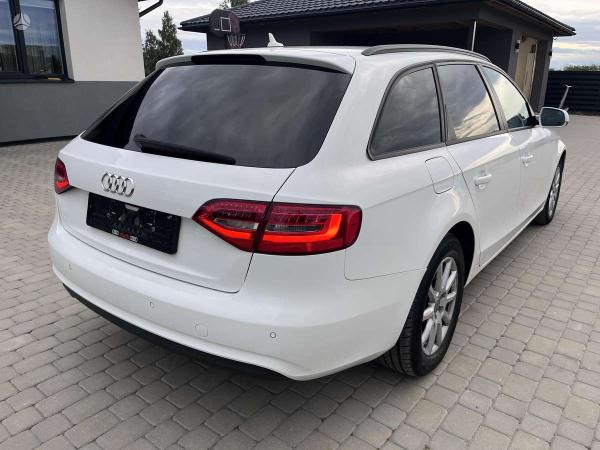 White Audi A4 2013 in Kaunas, with an engine capacity of 2.00 L and mileage of 277 thousand km for 5999 €, photo 6 on AUTOMOTO.COM.LV