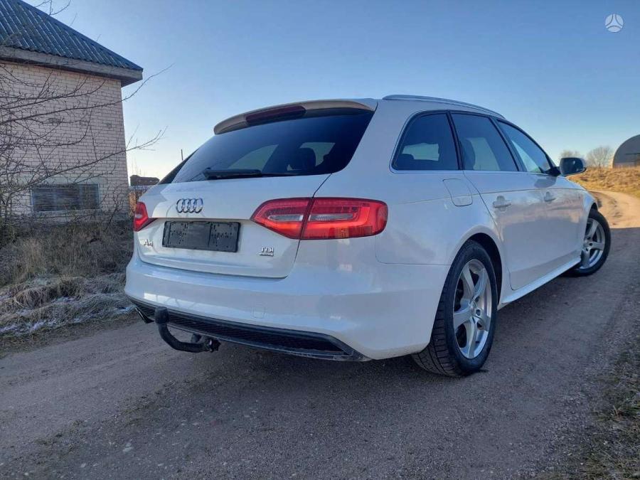 White Audi A4 2014 in Moletai, with an engine capacity of 1.97 L and mileage of 207 thousand km for 8900 €, photo 4 on AUTOMOTO.COM.LV