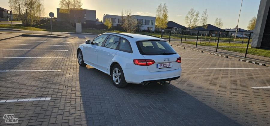 White Audi A4 2014 in Kaunas, with an engine capacity of 2.00 L and mileage of 319 thousand km for 6150 €, photo 11 on AUTOMOTO.COM.LV