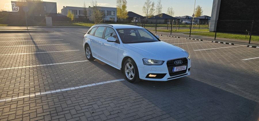 White Audi A4 2014 in Kaunas, with an engine capacity of 2.00 L and mileage of 319 thousand km for 6150 €, photo 15 on AUTOMOTO.COM.LV