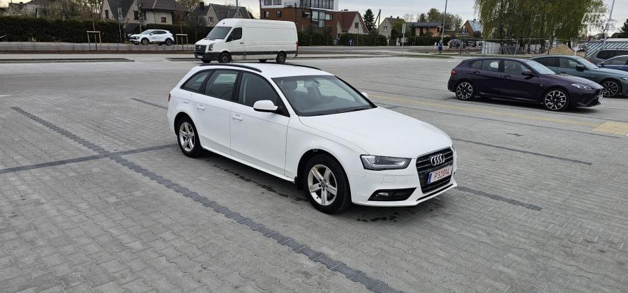 White Audi A4 2014 in Kaunas, with an engine capacity of 2.00 L and mileage of 319 thousand km for 6450 €, photo 11 on AUTOMOTO.COM.LV