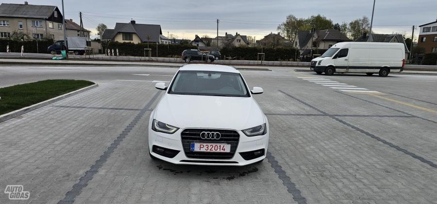 White Audi A4 2014 in Kaunas, with an engine capacity of 2.00 L and mileage of 319 thousand km for 6450 €, photo 14 on AUTOMOTO.COM.LV