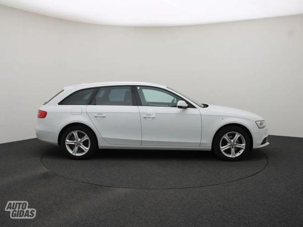 White Audi A4 2014 in Vilnius, with an engine capacity of 2.00 L and mileage of 167 thousand km for 9999 €, photo 9 on AUTOMOTO.COM.LV