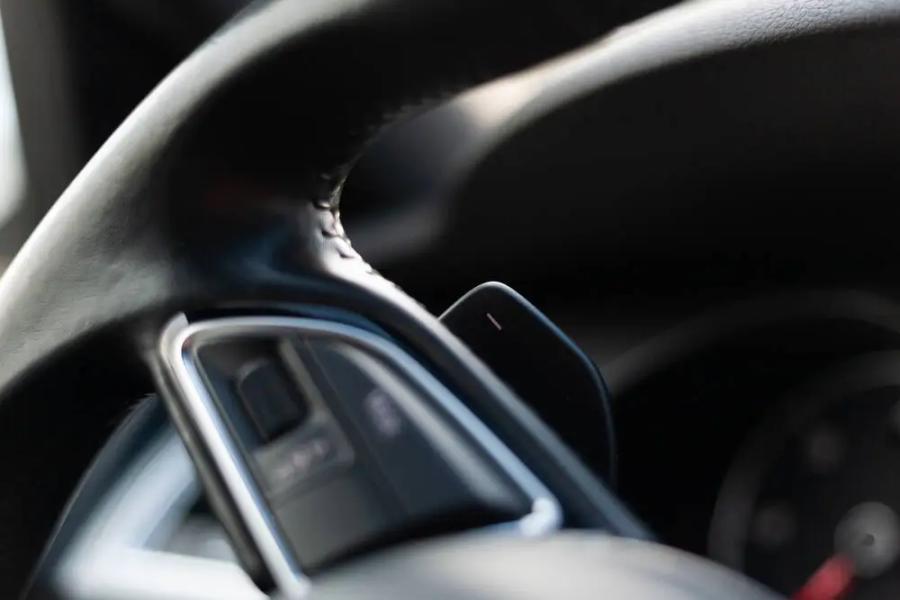 Balts Audi A4 2014 Rīga, ar dzinēja tilpumu 2.00 L un nobraukumu 305 tūkst. km par 10495 €, foto 31 vietnē AUTOMOTO.COM.LV