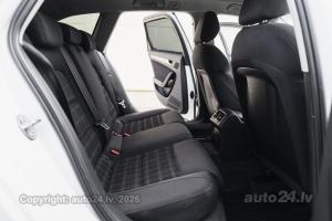 White Audi A4 2014 in Tallinn, with an engine capacity of 2.00 L and mileage of 277 thousand km for 7999 €, photo 12 on AUTOMOTO.COM.LV