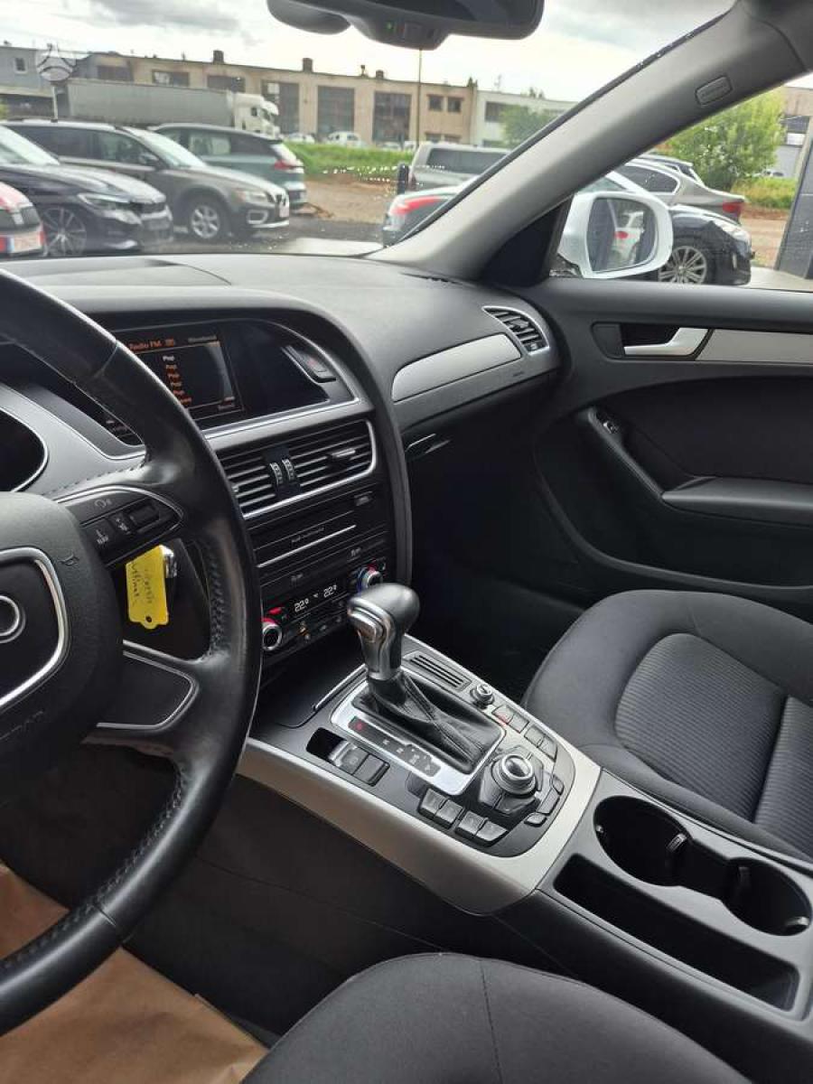Balts Audi A4 2014 Utena, ar dzinēja tilpumu 2.97 L un nobraukumu 300 tūkst. km par 6490 €, foto 33 vietnē AUTOMOTO.COM.LV