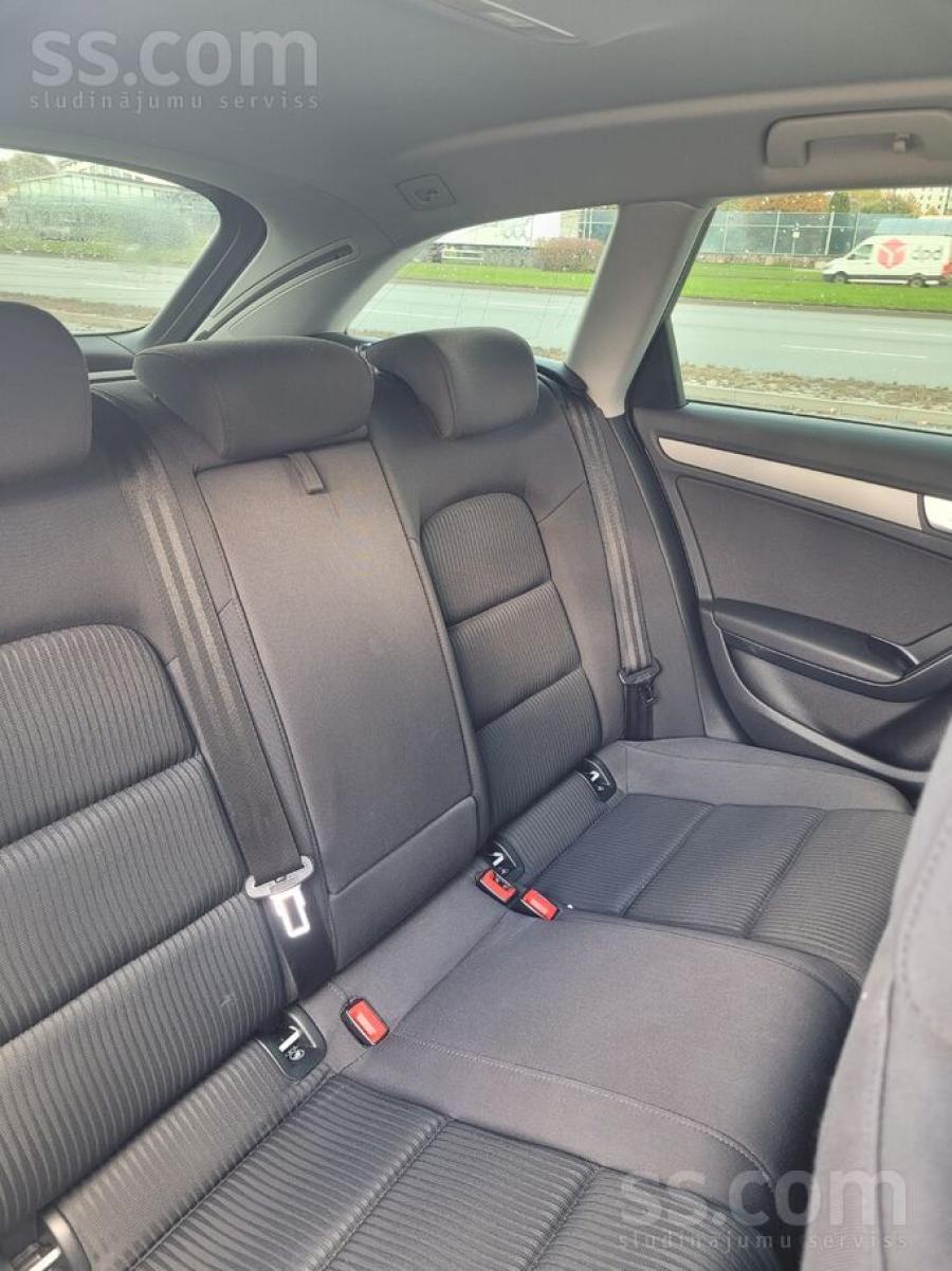 White Audi A4 2014 in Riga, with an engine capacity of 2.00 L and mileage of 342 thousand km for 6000 €, photo 12 on AUTOMOTO.COM.LV
