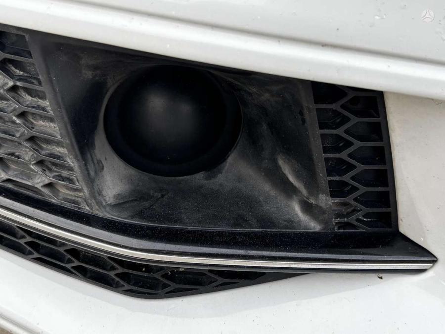 Balts Audi A4 2014 Utena, ar dzinēja tilpumu 2.00 L un nobraukumu 433 tūkst. km par 5950 €, foto 13 vietnē AUTOMOTO.COM.LV