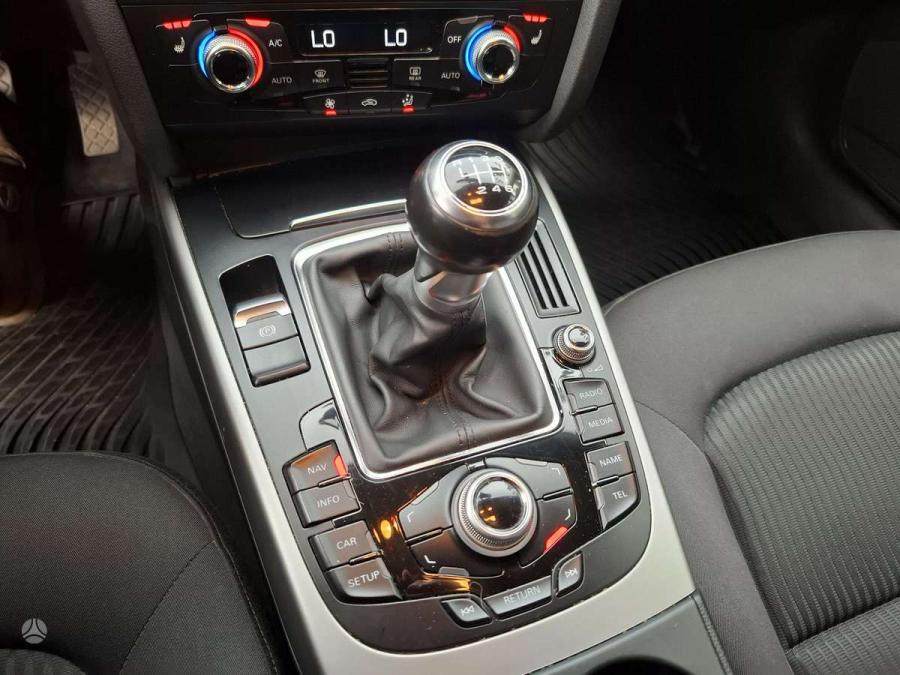 Balts Audi A4 2014 Viļņa, ar dzinēja tilpumu 1.97 L un nobraukumu 232 tūkst. km par 6900 €, foto 13 vietnē AUTOMOTO.COM.LV