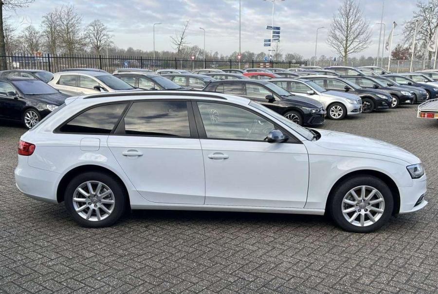 White Audi A4 2015 in Prienai, with an engine capacity of 1.97 L and mileage of 254 thousand km for 6100 €, photo 31 on AUTOMOTO.COM.LV