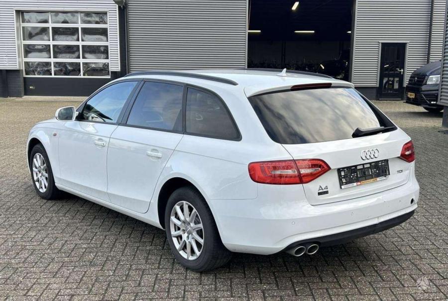 White Audi A4 2015 in Prienai, with an engine capacity of 1.97 L and mileage of 254 thousand km for 6100 €, photo 33 on AUTOMOTO.COM.LV