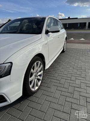 White Audi A4 2015 in Siauliai, with an engine capacity of 2.00 L and mileage of 302 thousand km for 8600 €, photo 3 on AUTOMOTO.COM.LV
