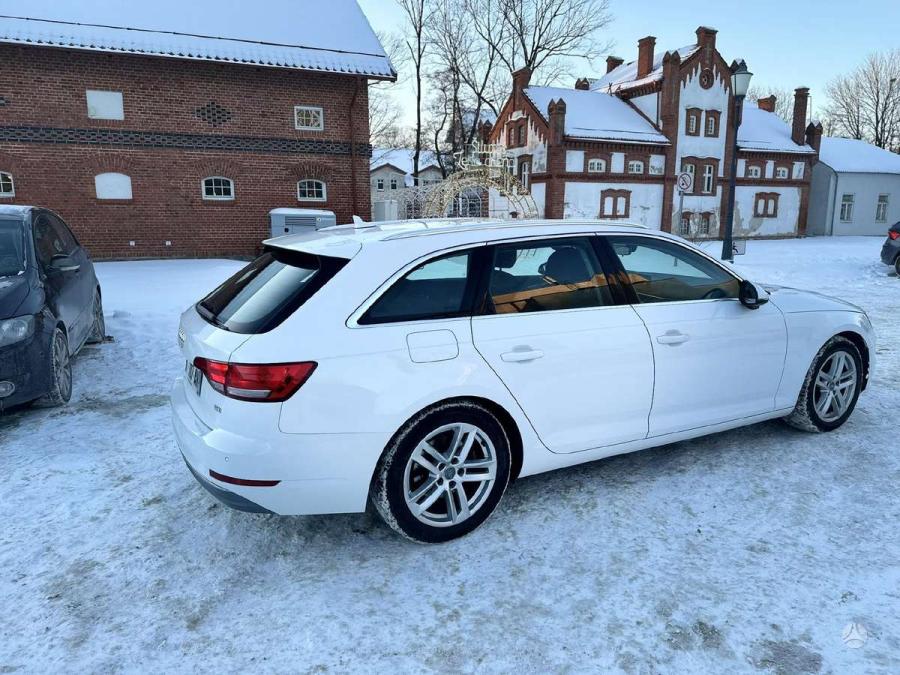 White Audi A4 2016 in Silute, with an engine capacity of 1.97 L and mileage of 276 thousand km for 11300 €, photo 4 on AUTOMOTO.COM.LV