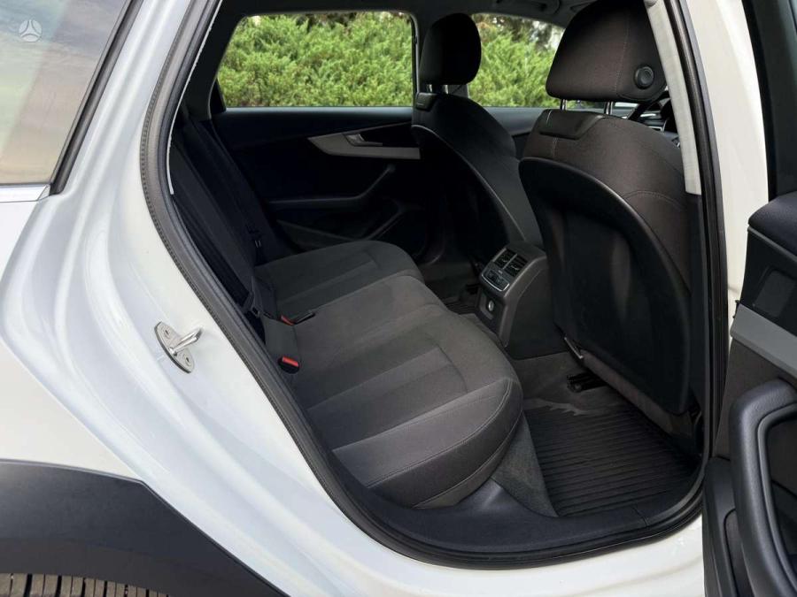 White Audi A4 2016 in Prienai, with an engine capacity of 2.00 L and mileage of 253 thousand km for 12850 €, photo 34 on AUTOMOTO.COM.LV