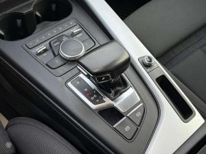 White Audi A4 2016 in Prienai, with an engine capacity of 2.00 L and mileage of 253 thousand km for 12850 €, photo 36 on AUTOMOTO.COM.LV
