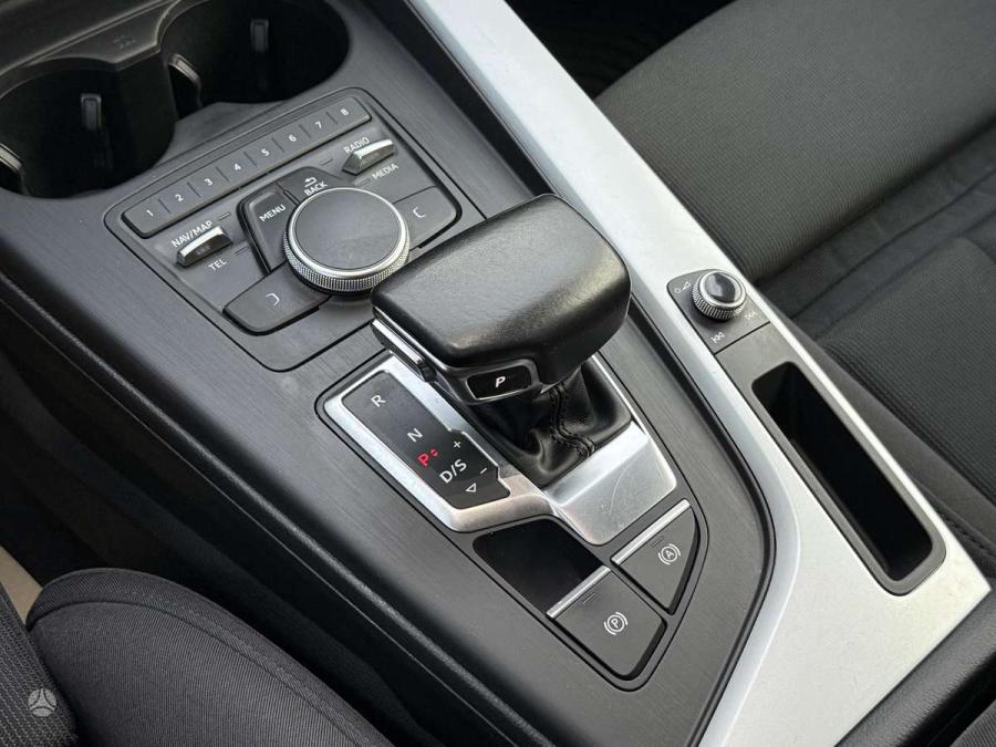 White Audi A4 2016 in Prienai, with an engine capacity of 2.00 L and mileage of 253 thousand km for 12850 €, photo 36 on AUTOMOTO.COM.LV