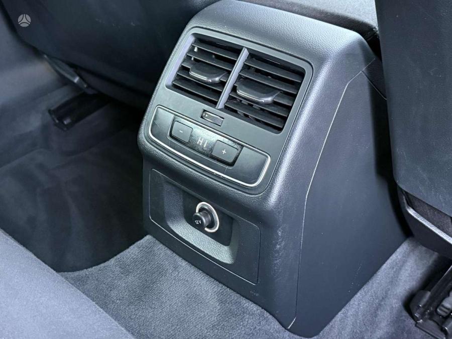 Balts Audi A4 2016 Prienai, ar dzinēja tilpumu 1.97 L un nobraukumu 243 tūkst. km par 13600 €, foto 33 vietnē AUTOMOTO.COM.LV