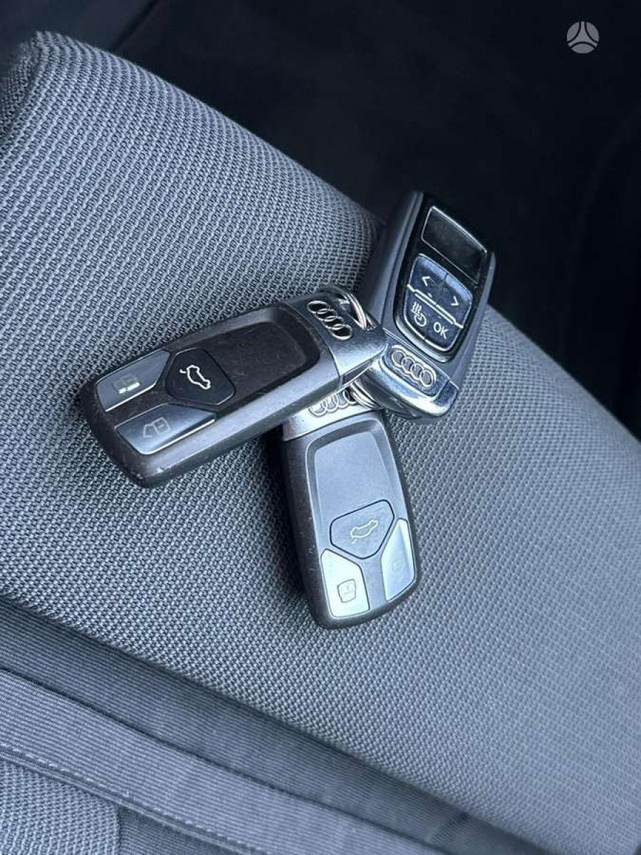 Balts Audi A4 2016 Prienai, ar dzinēja tilpumu 1.97 L un nobraukumu 243 tūkst. km par 13600 €, foto 34 vietnē AUTOMOTO.COM.LV