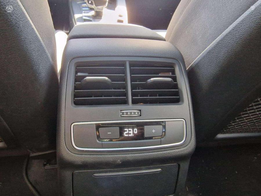 White Audi A4 2016 in Kaunas, with an engine capacity of 1.97 L and mileage of 302 thousand km for 12300 €, photo 11 on AUTOMOTO.COM.LV