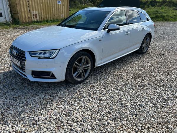 White Audi A4 2016 in Tallinn, with an engine capacity of 2.00 L and mileage of 259 thousand km for 13500 €, photo 4 on AUTOMOTO.COM.LV