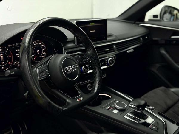 Balts Audi A4 2017 Viļņa, ar dzinēja tilpumu 2.97 L un nobraukumu 190 tūkst. km par 15990 €, foto 9 vietnē AUTOMOTO.COM.LV